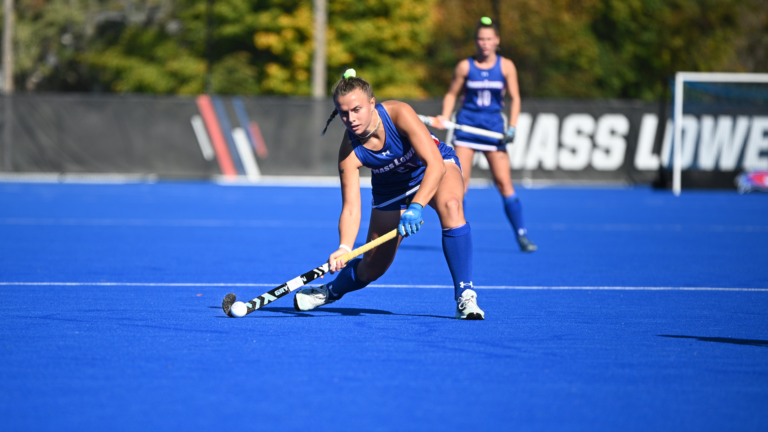 Alissia de Vries zit in het 'America East All Conference Team ...