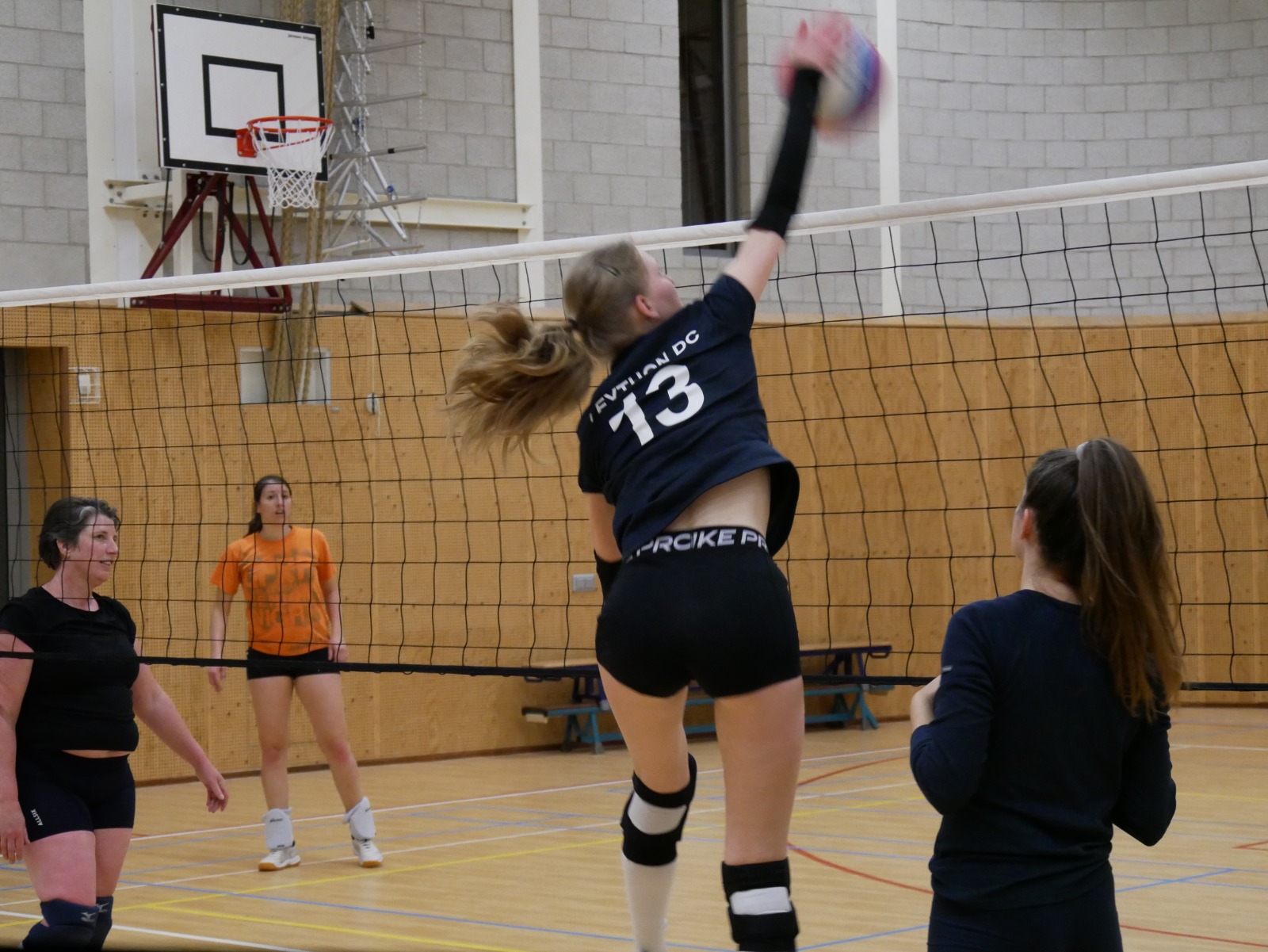 Volleybalster Tessie Kooistra vertrekt naar Kansas! - KingsTalent